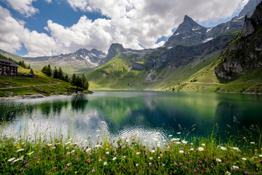 10 Beautiful & Famous Lakes in Switzerland ⋆ Expert World Travel