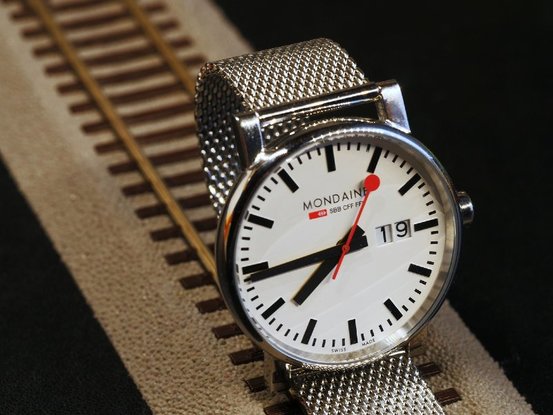 Swiss Railway Clock: About The Iconic Design ⋆ Expert World Travel