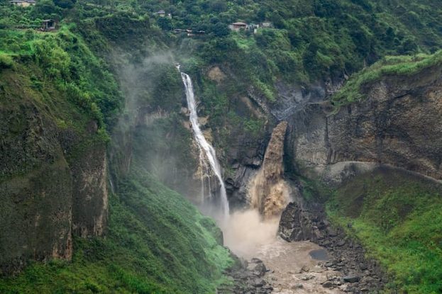Best Waterfalls In Ecuador