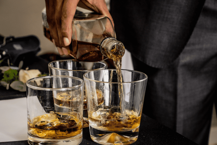Icelandic Drinks You Must Try ⋆ Expert World Travel