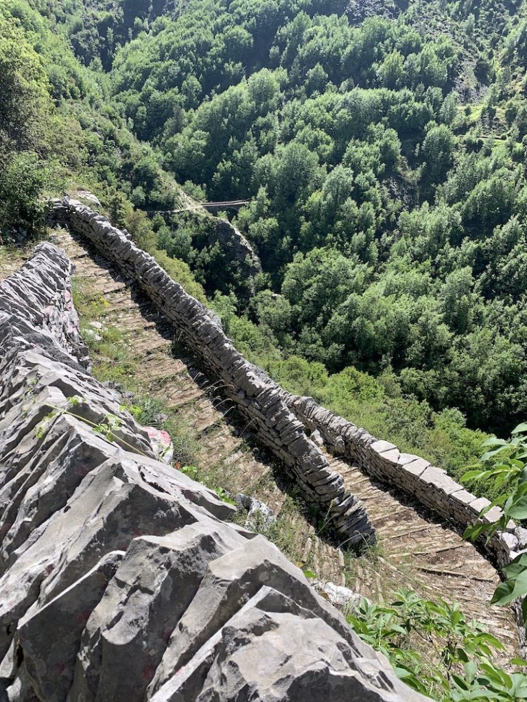 Vradeto Steps Hike - A Walk Back In Time ⋆ Expert World Travel