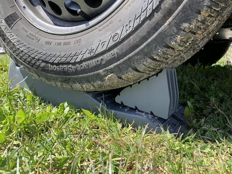 How To Level An RV Or Campervan (And Sleep Well) ⋆ Expert World Travel